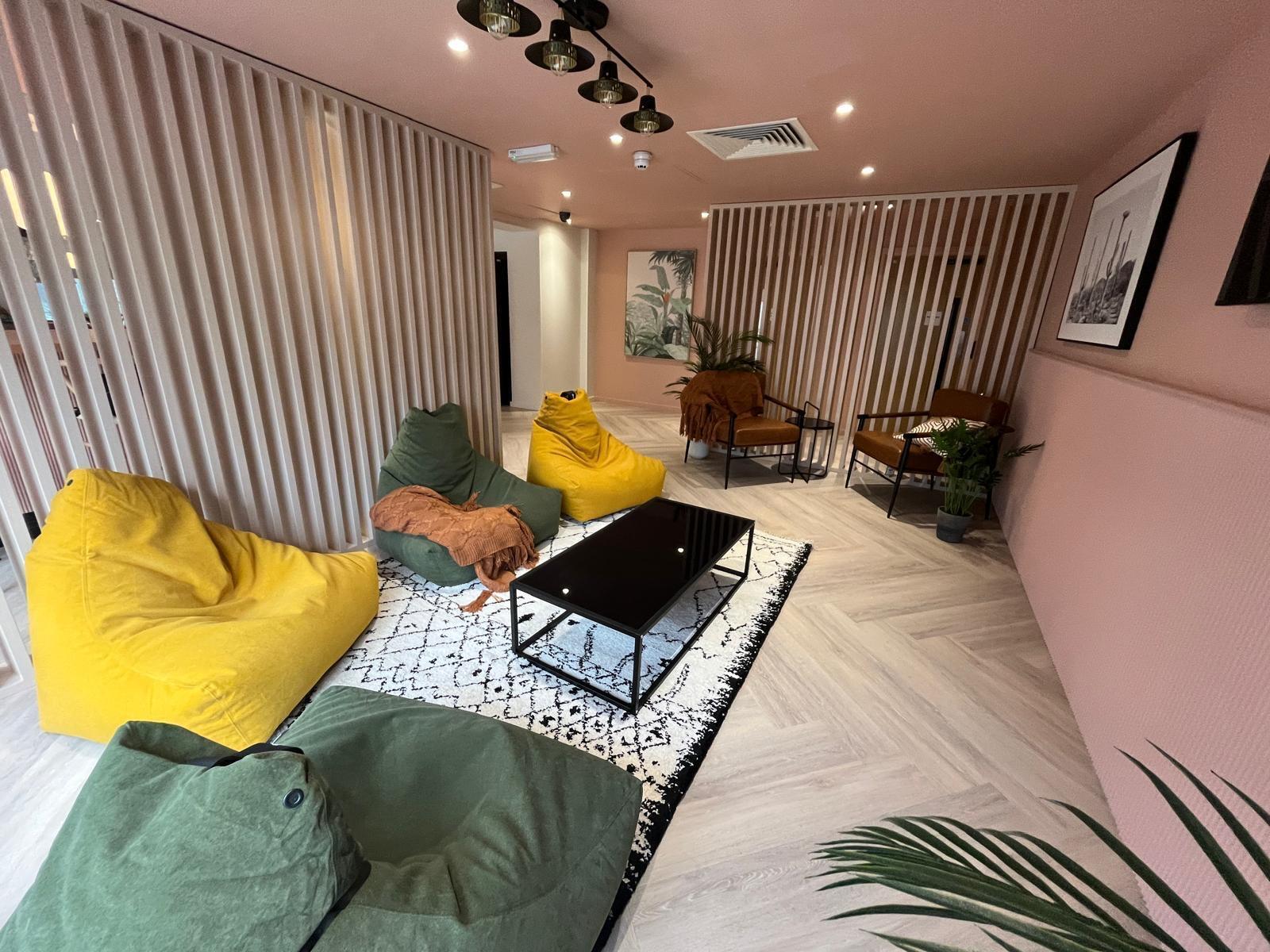 Byrom Point Liverpool | Studios & En-Suites | Student Roost